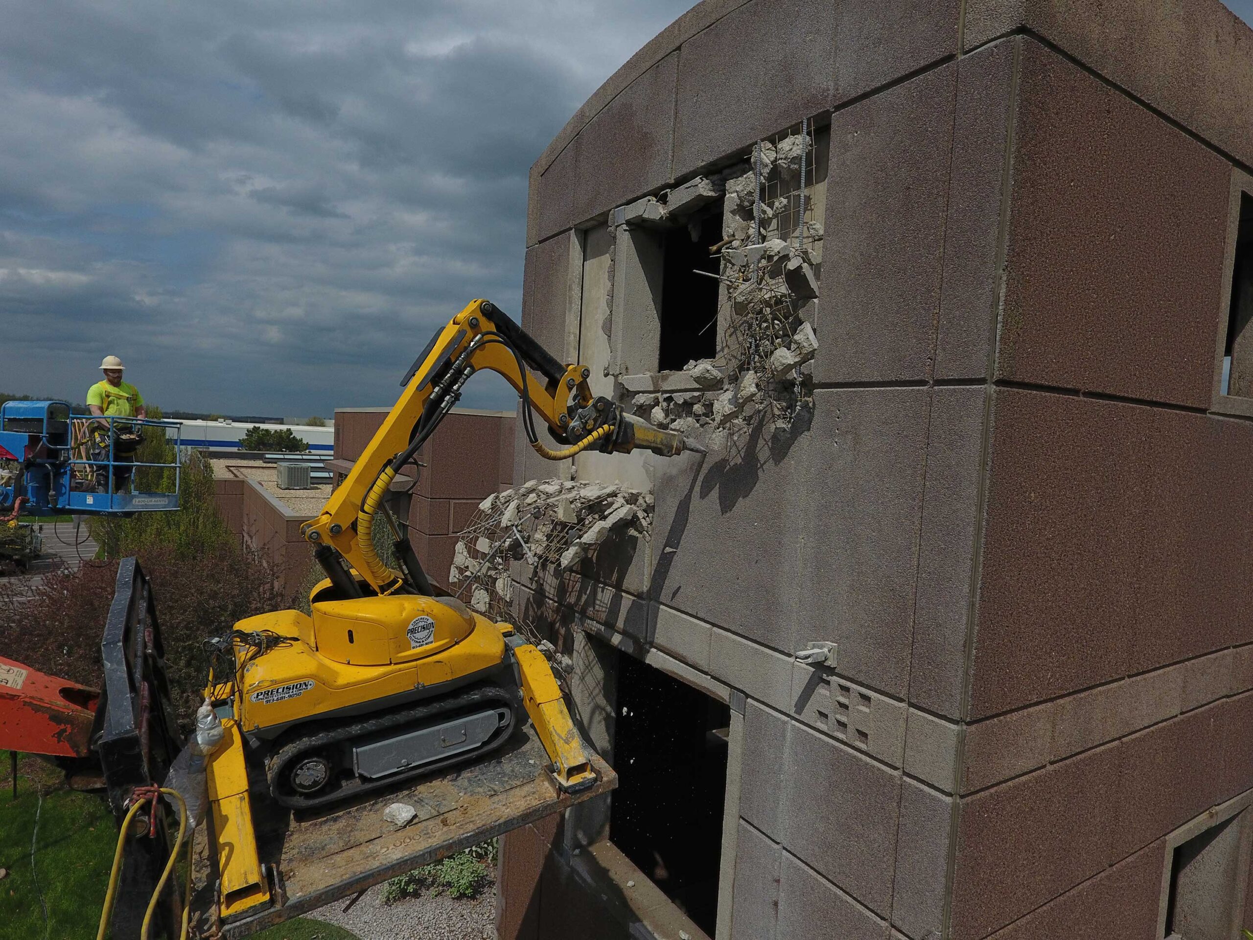 concrete-wall-sawing-205 – Precision Concrete Cutting and Coring